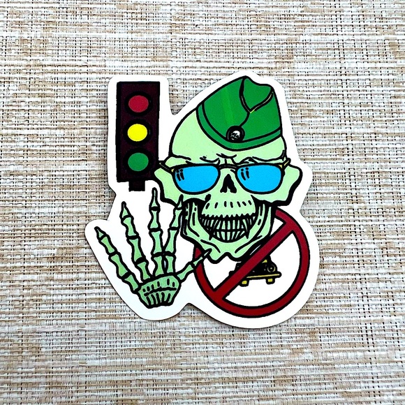 Hand Crafted | Wall Decor | Skeleton Grunge Horror Funky Single Decor ...